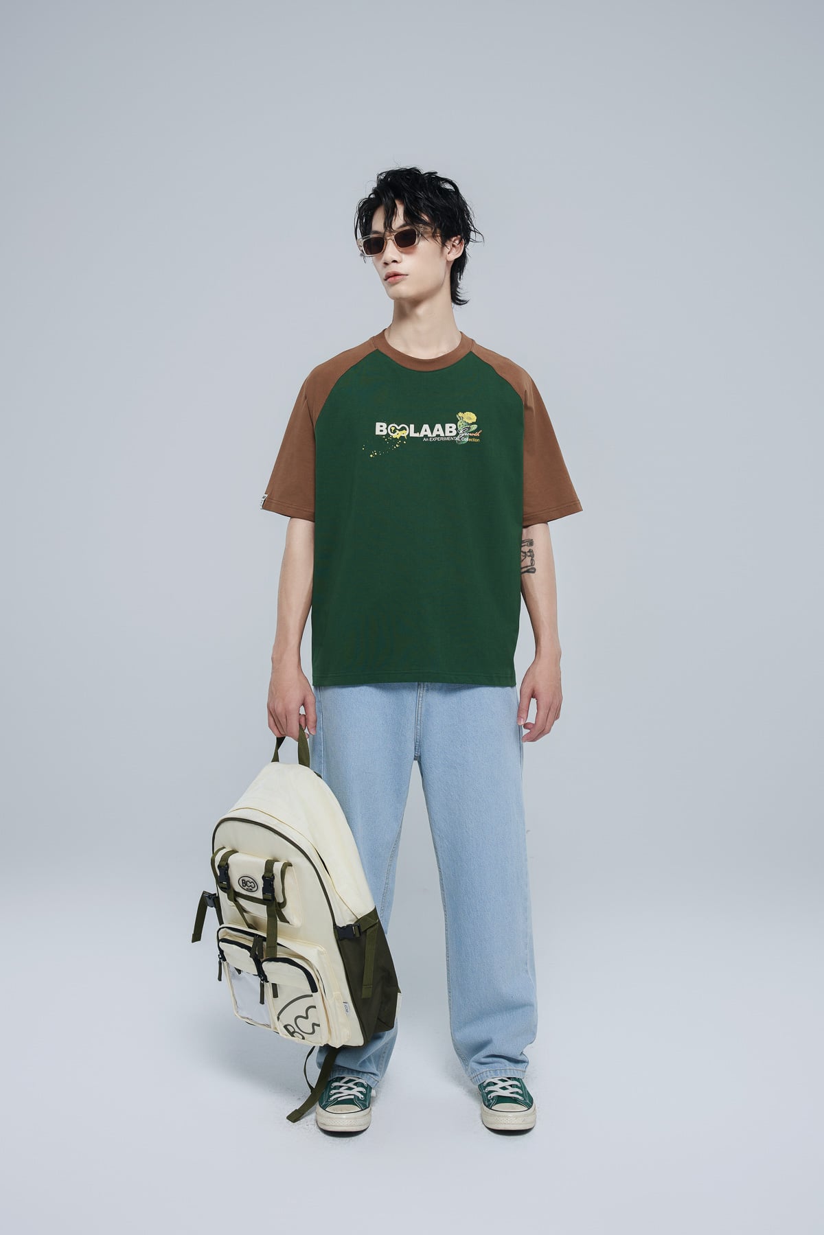 BALO UN LARGE LOGO BOO PHỐI TÚI PLASTIC